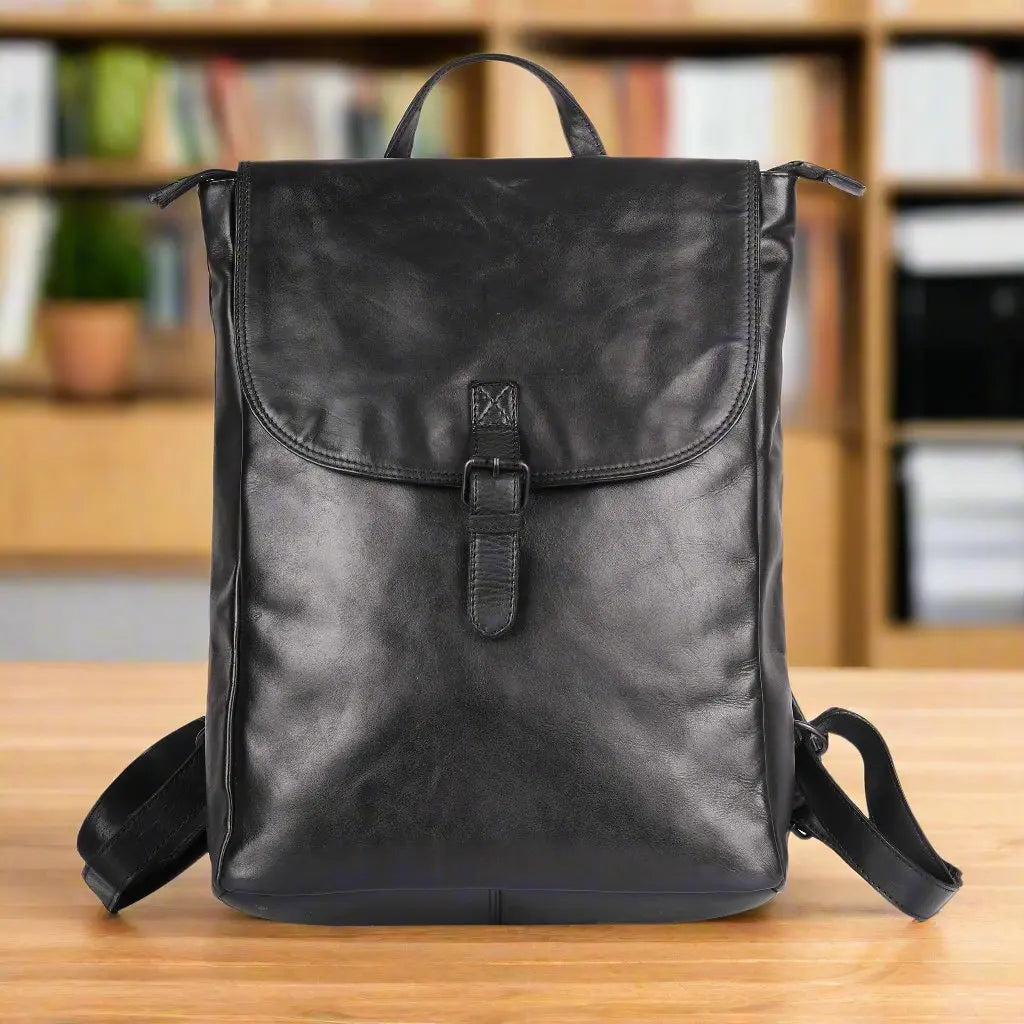 MET Classic Everyday Backpack – Uncle Mike's Outdoors and More!